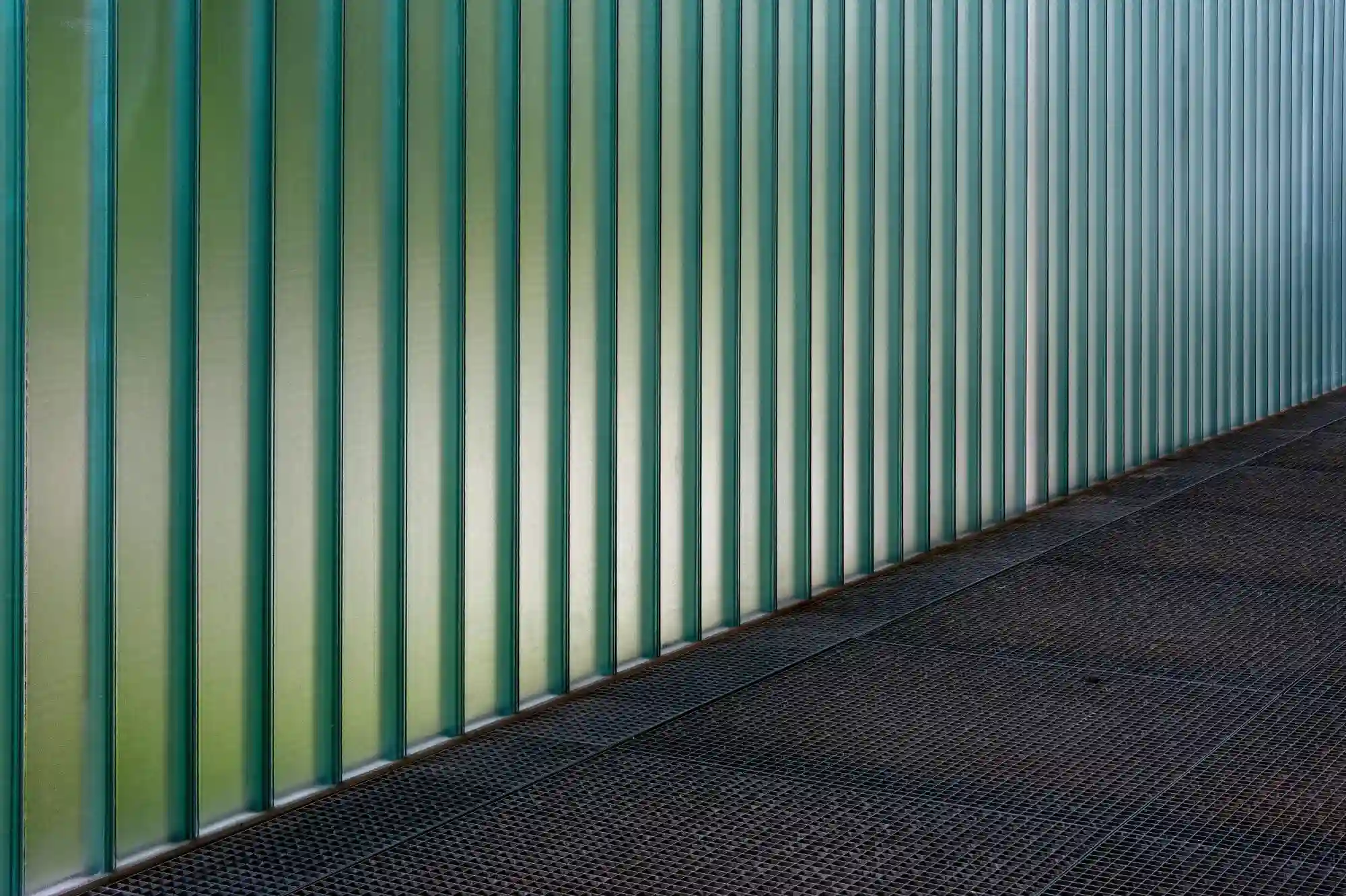 Benefits of Installing Vinyl Fences and Gates for Property